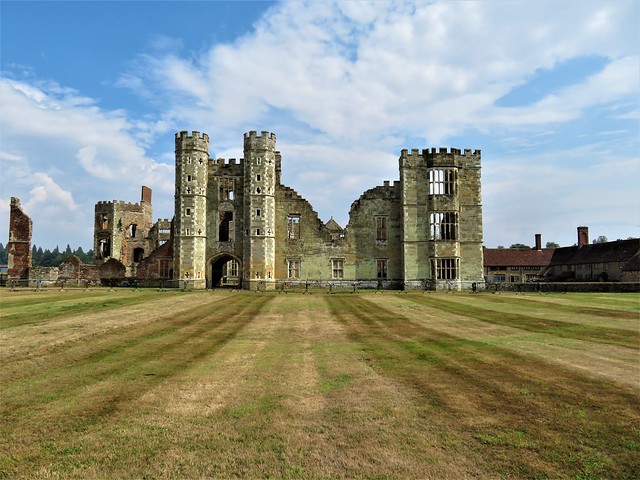 Cowdray Park and the Queen Elizabeth Oak, West Sussex – Christopher ...